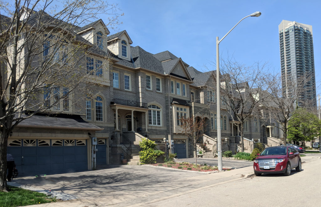 Greystone Manor - Humber Bay Living